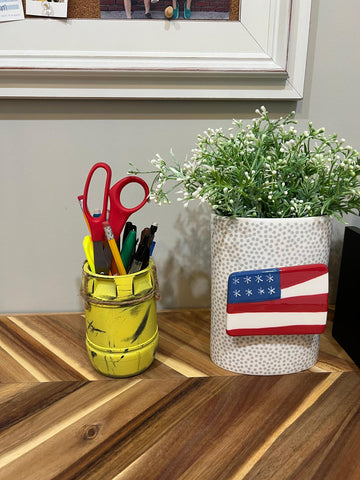 JAWS Inspired Yellow Barrel Keychain – The Daily Jaws Store